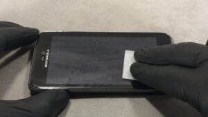 5 Potential Methods on How to Remove Liquid Screen Protector Safely ...