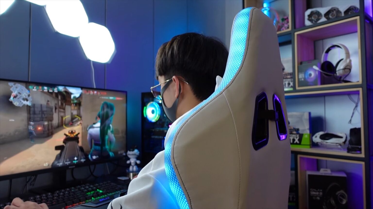 34 Unique Black And White Gaming Setup Ideas With Accessories In 2024 ...